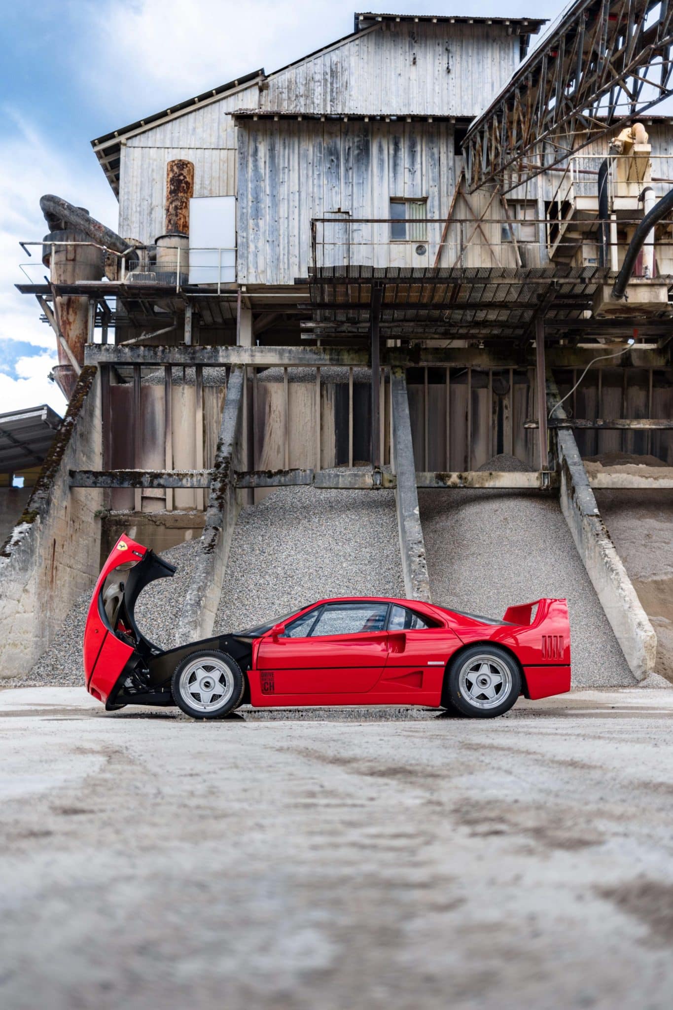 Ferrari F40 - Drive Vintage