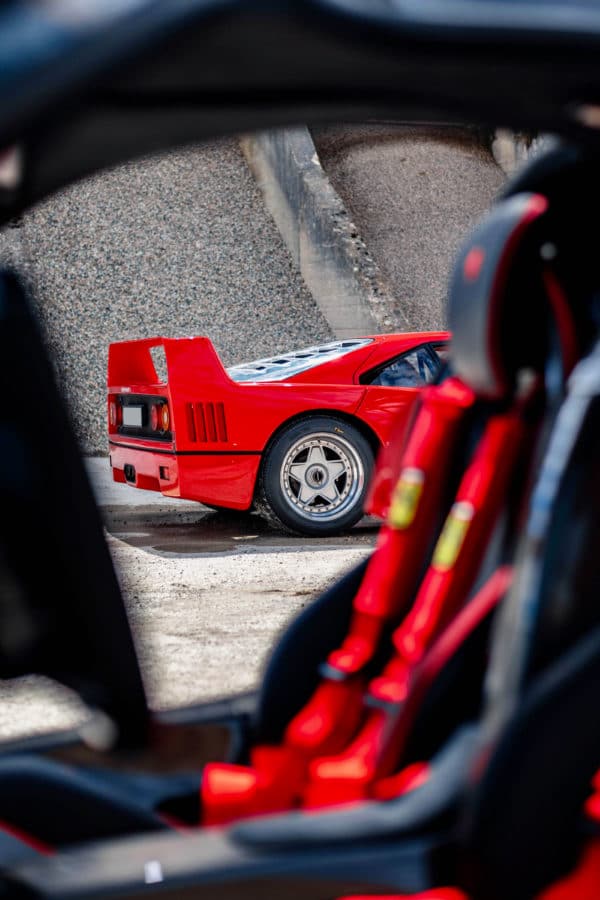 Ferrari F40 - Drive Vintage